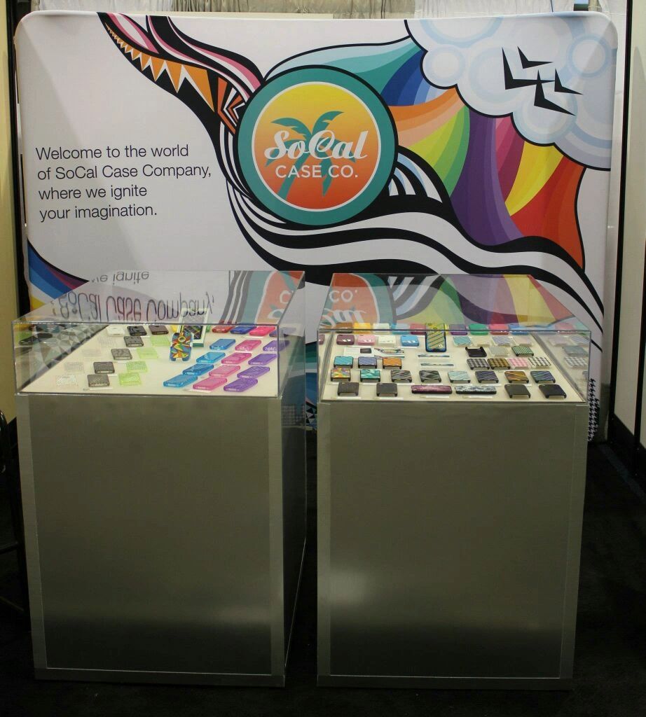 Instant Display Cases - Custom Display Cases, Acrylic Display Cases