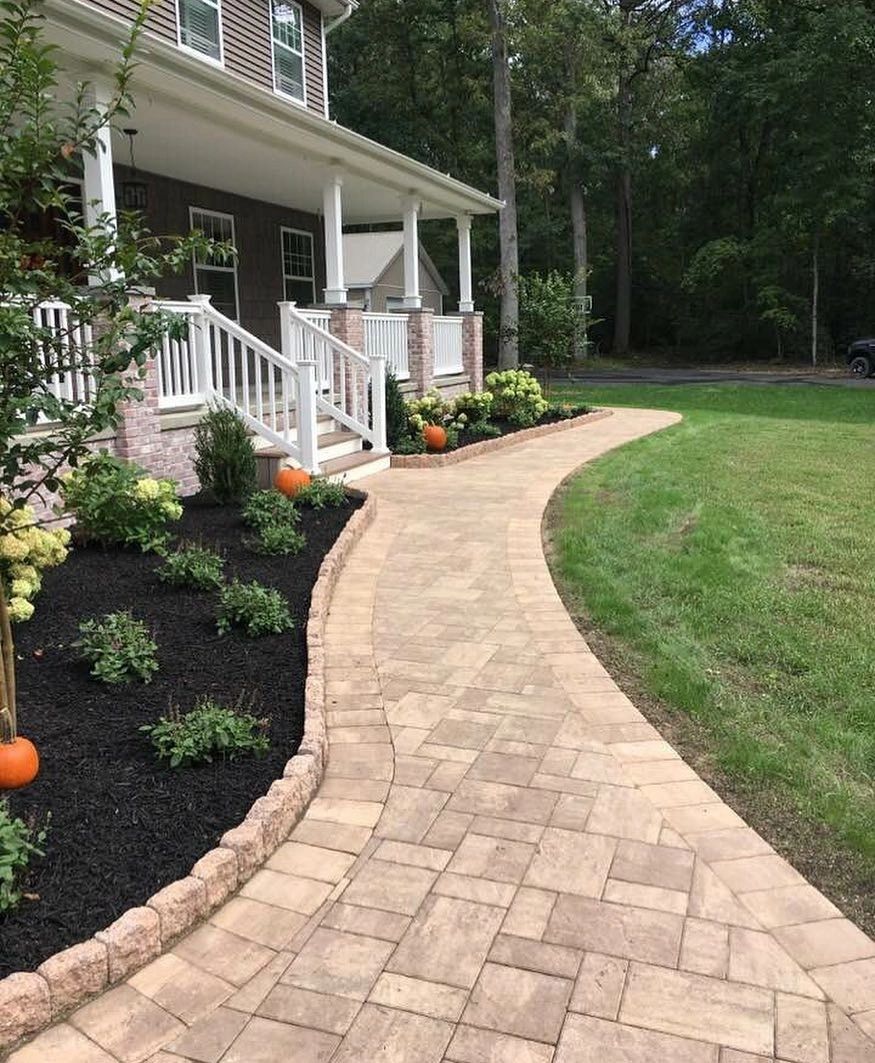 Fall Landscaping: Preparing Your Outdoor Oasis for Autumn