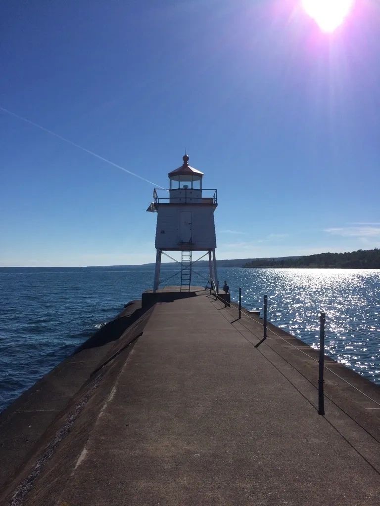 Indivisible Breakwall