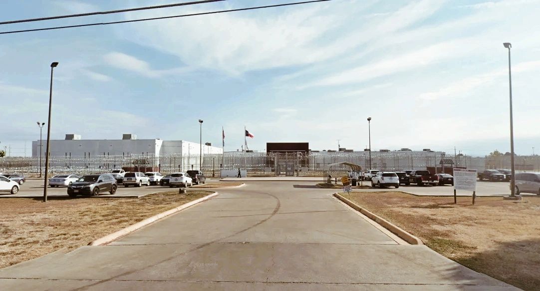 T. Don Hutto Detention Facility: Private Prison for ICE In Texas