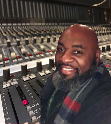 Professional Sound Systems for Video Professionals