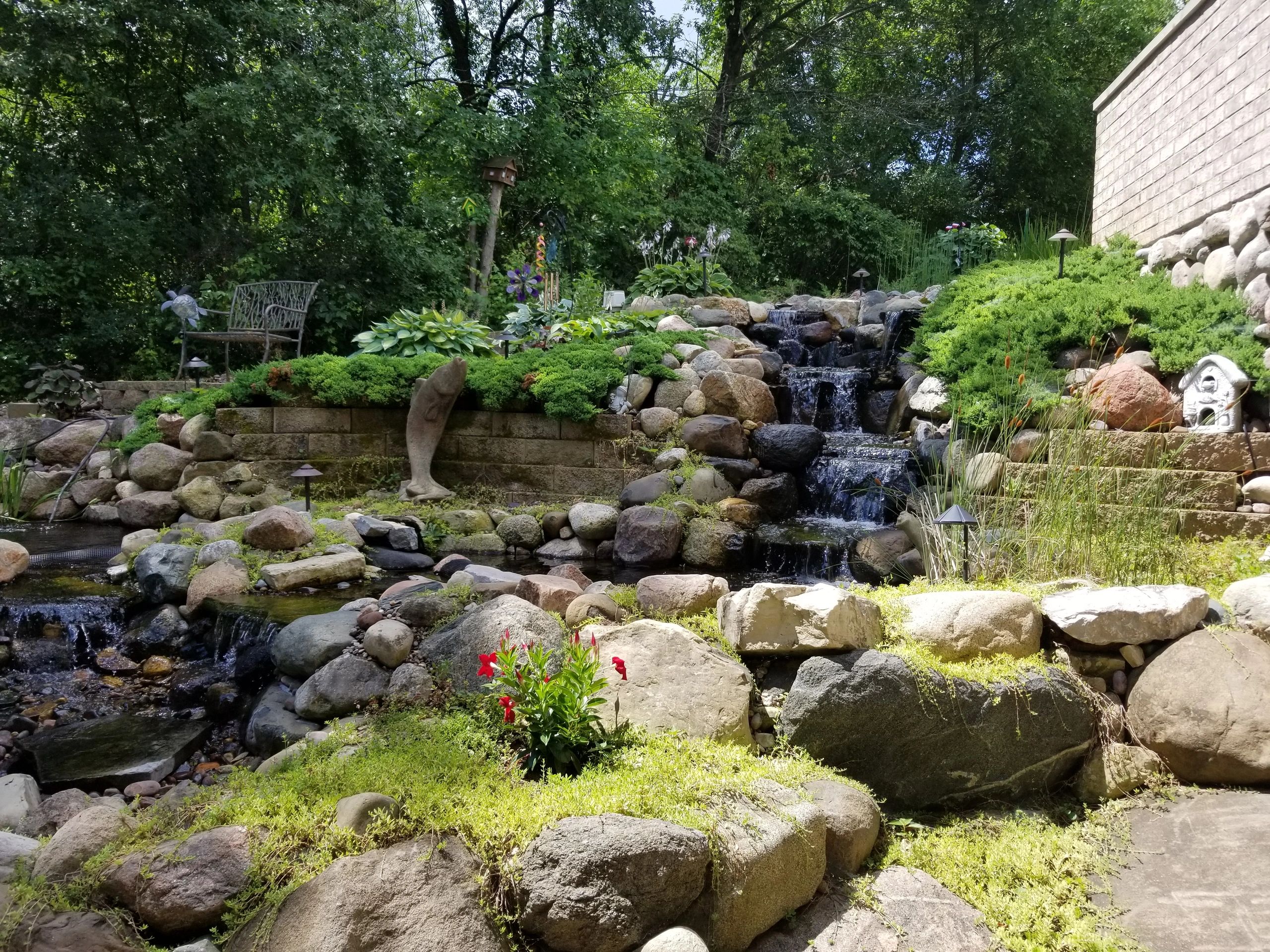 Ponds R Us, LLC - Pond Maintenance, Pond Design