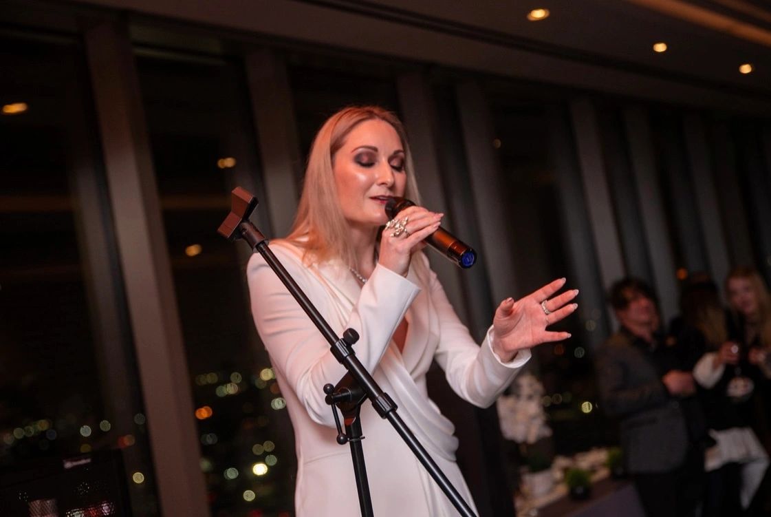 Talented Writer and Singer Songwriter | Mariel Music