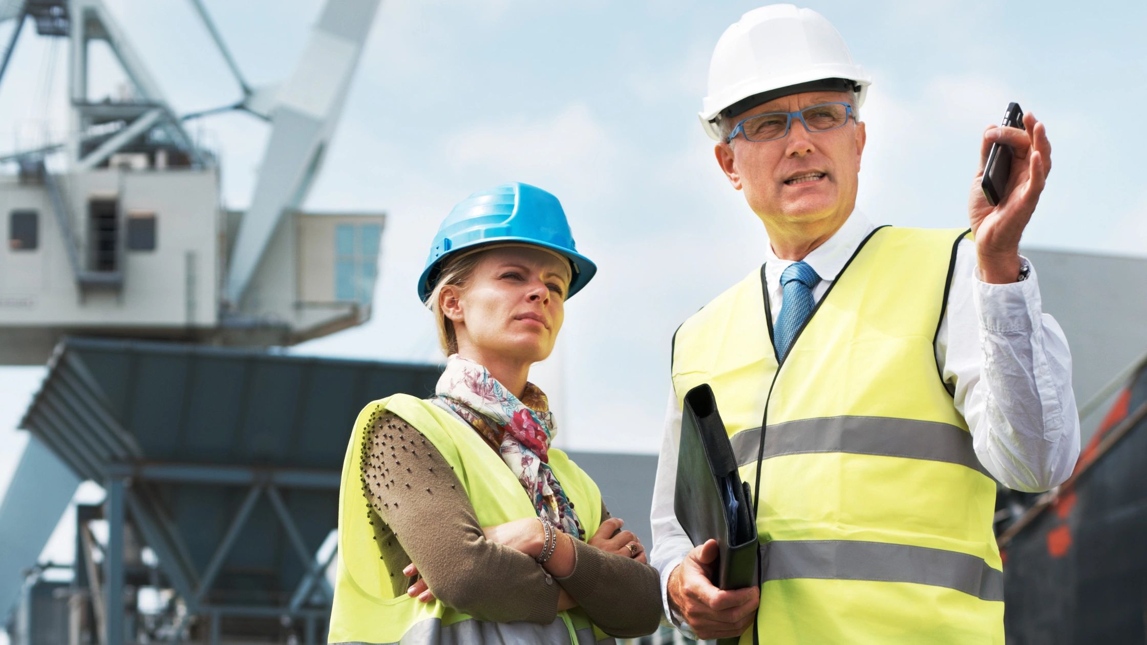 Clear & Concise:Effective Communication for Building Relationship