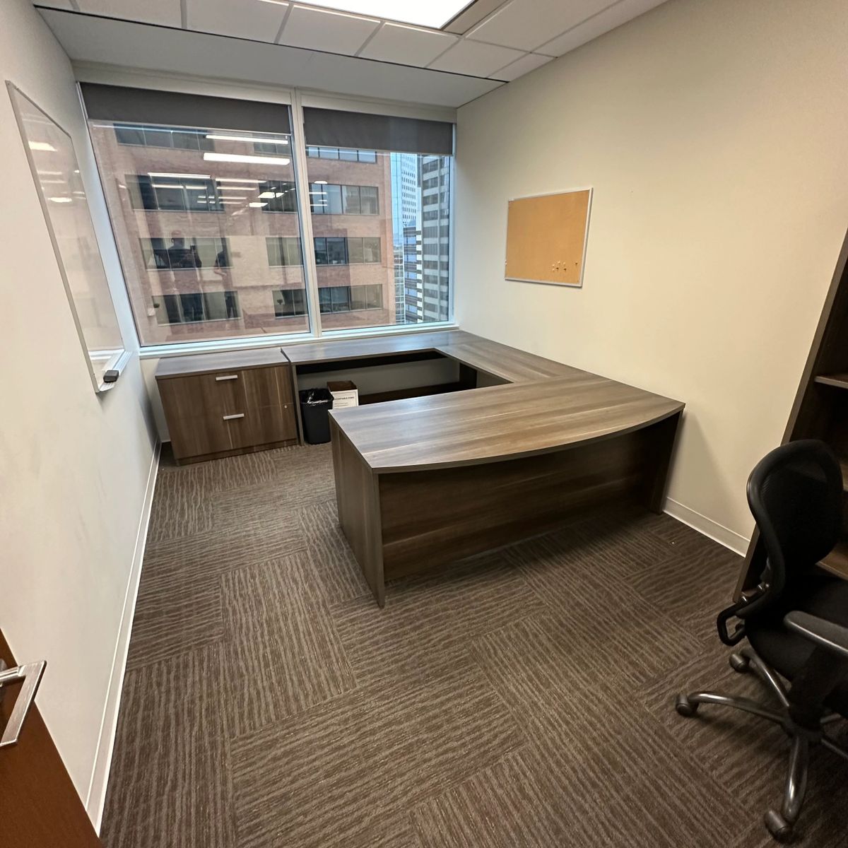 Steelcase Planked Walnut U-shape suites W/Height adjustable Bridge.