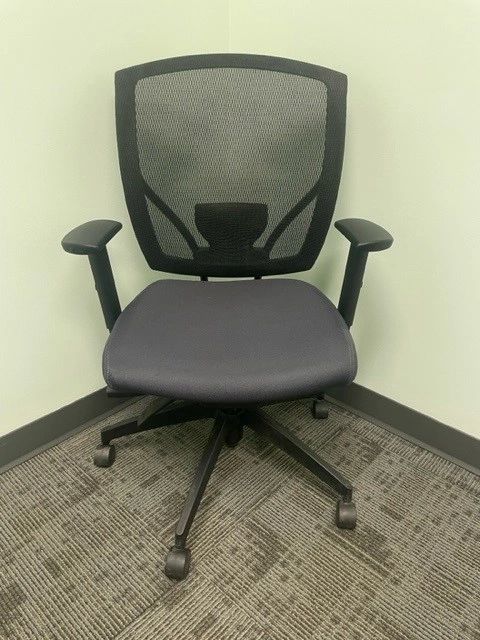 All Seating Siege desk chair
