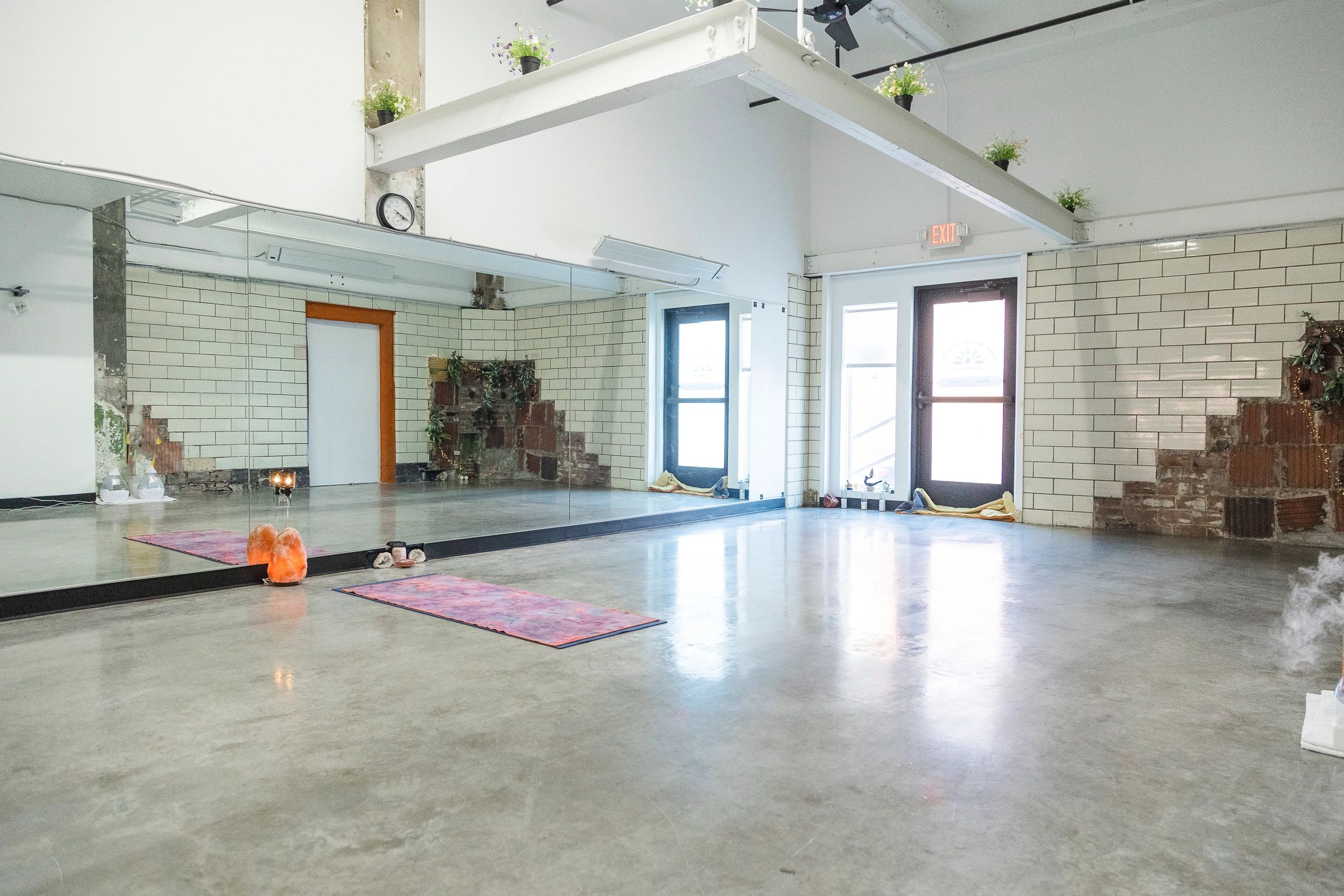 Soulful Sinclair Wellness - Bikram Yoga, Hot Yoga, 26 & 2 in Kansas City
