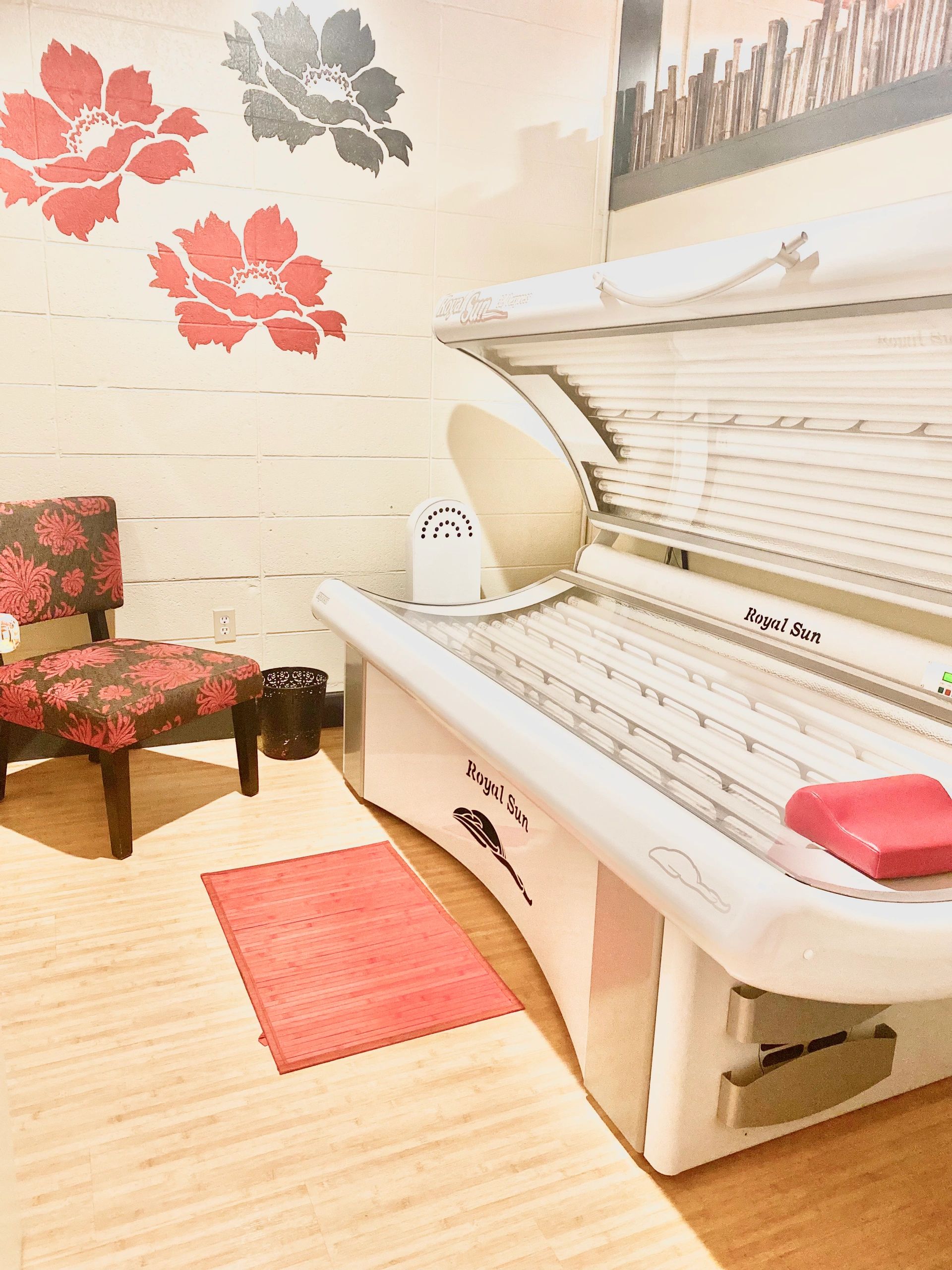 Tanning and Red Light Therapy - Bare Raydiance Salon