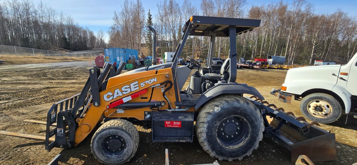 2019 Case 570 MXT Loader Landscaper
