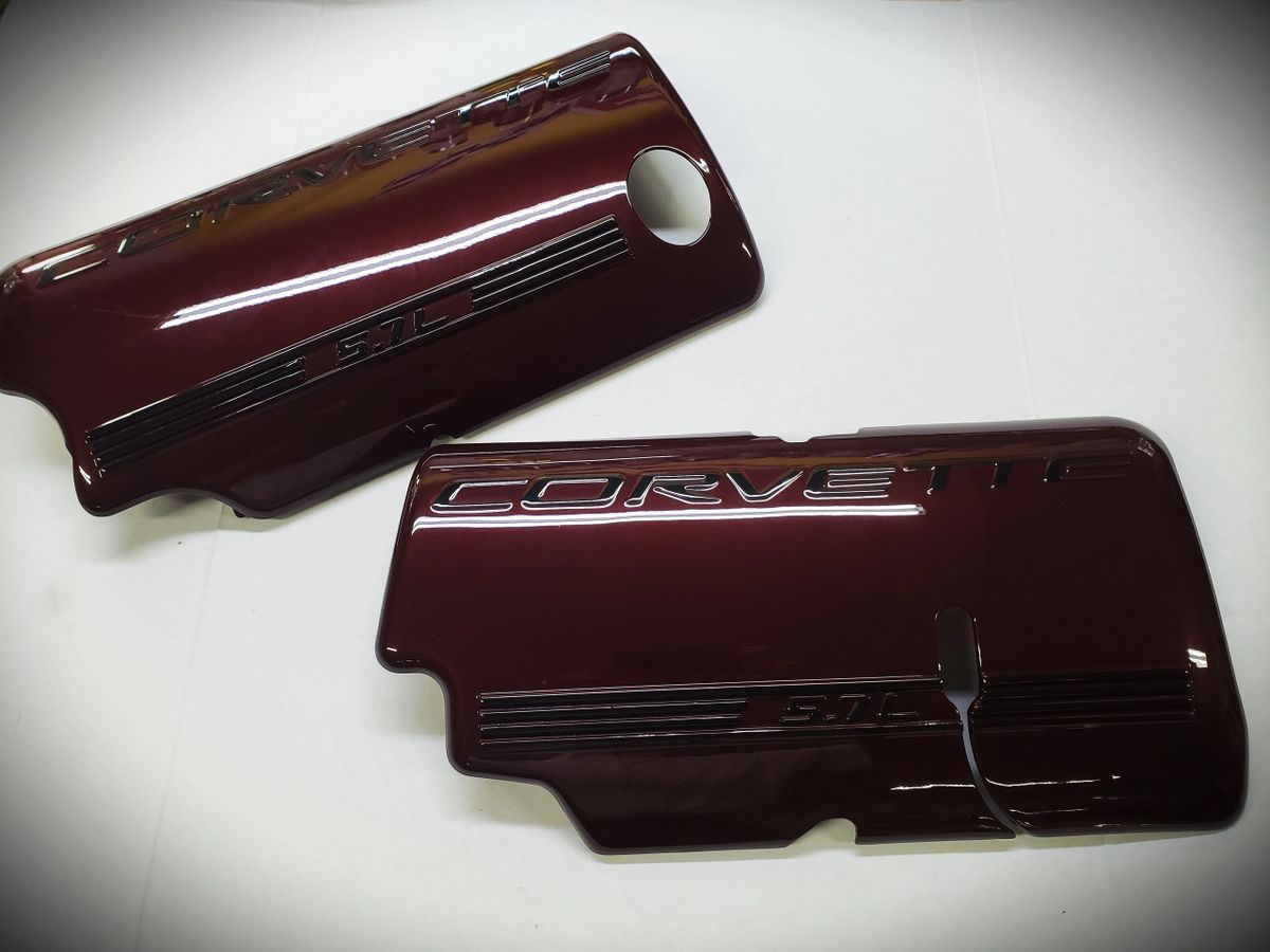 C5 Corvette Smooth Fuelrail Covers- Anniversary Red- Black Corvette ...