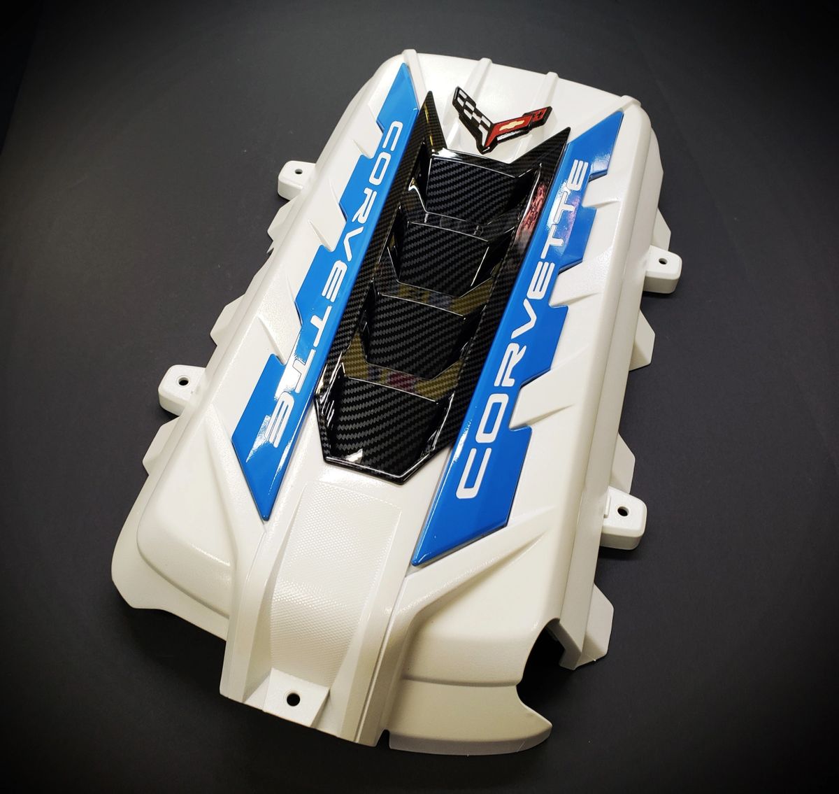 C8 Corvette Engine Cover- Arctic White- HCF Center- Rapid Blue Rails ...