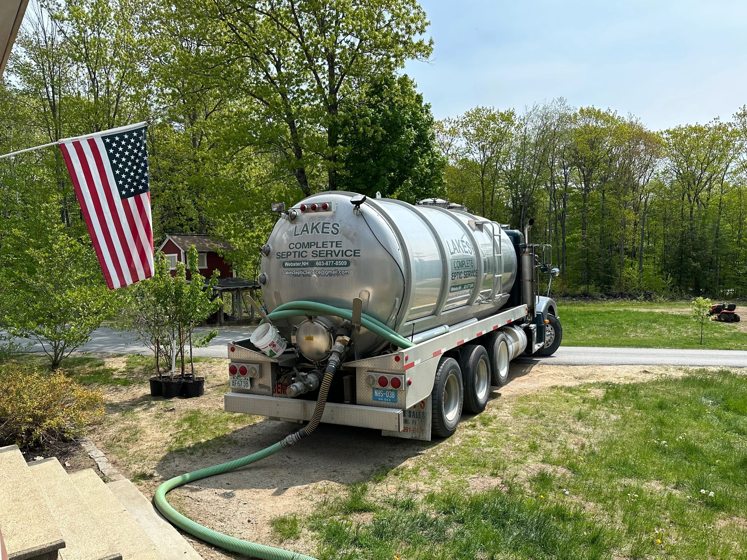 Professional Septic Tank & System Services | Lakes Septic Service