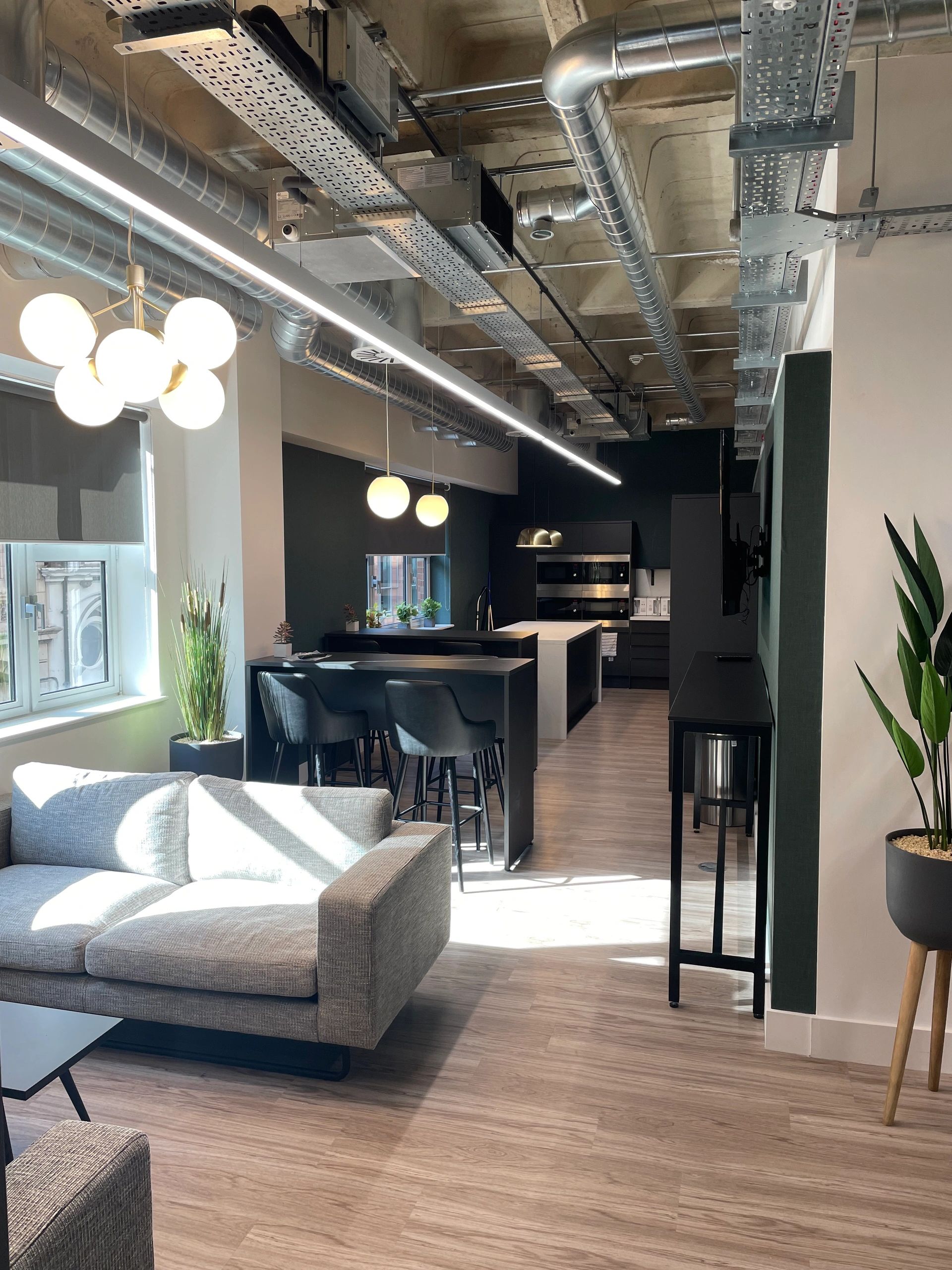 Expert Industrial Electrical Solutions | Future Electrical