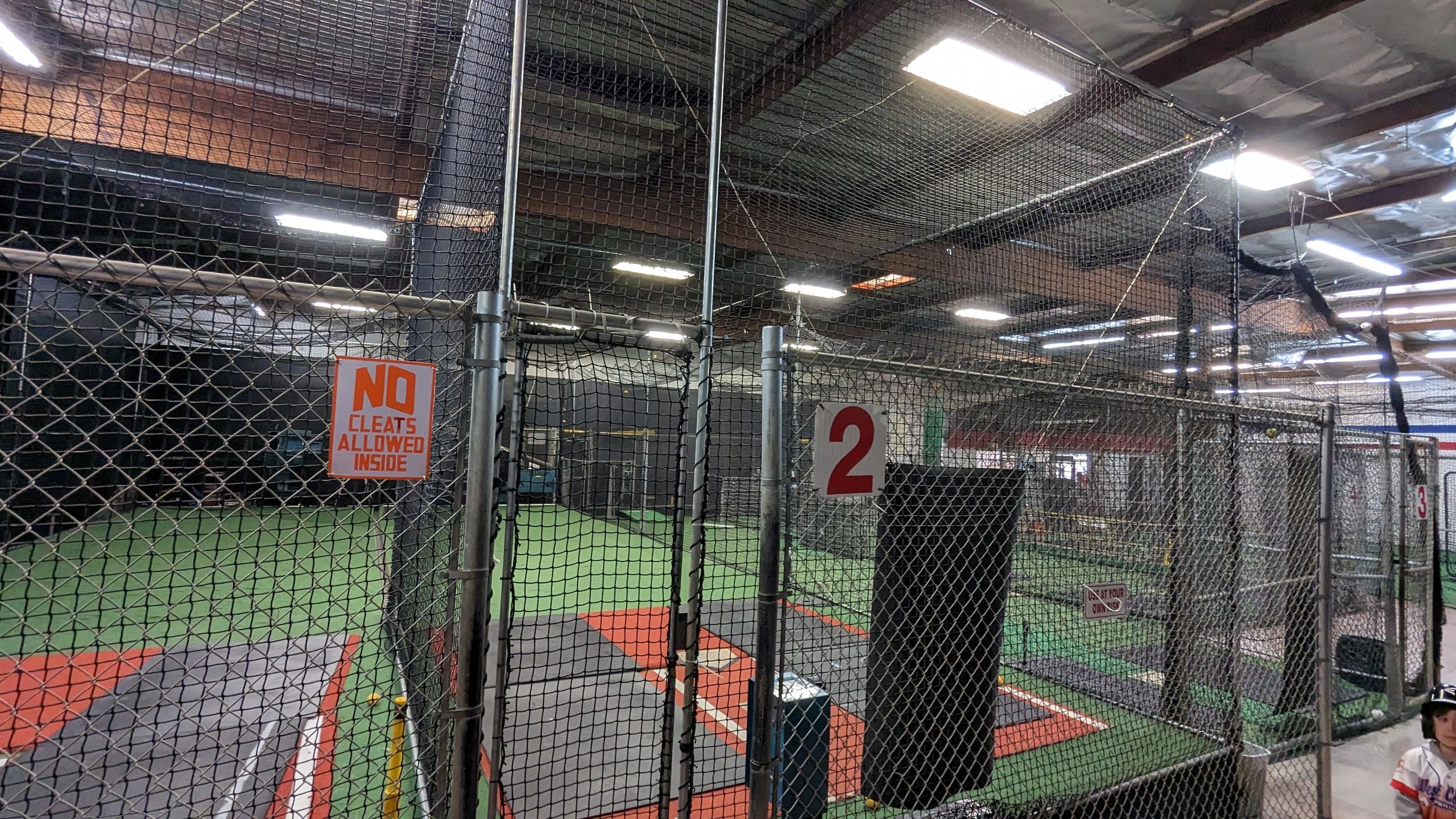Tunnel 2 Automated Dimple Baseball and Slow Pitch 45-70mph