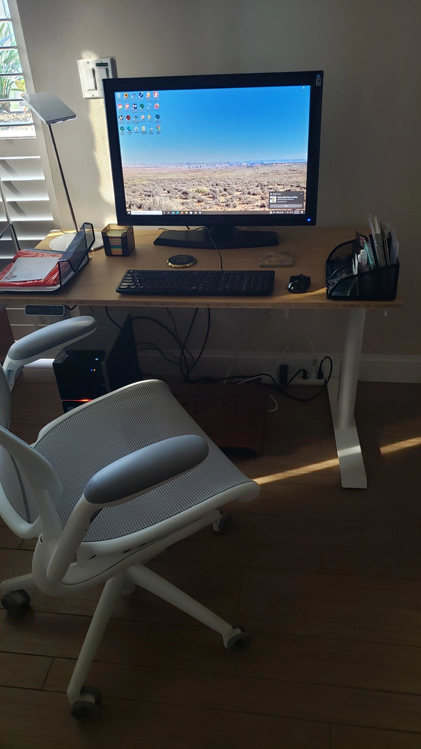 Home Office Sit-Stand Working