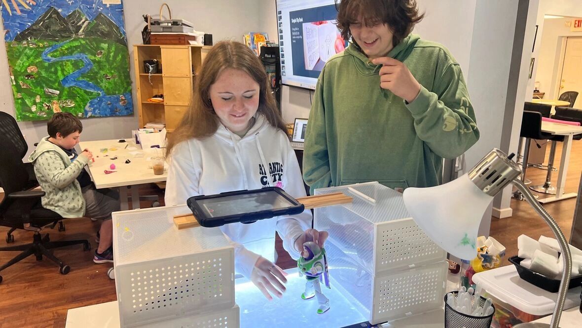Stop Motion Animation Workshop (Grades 3-7)