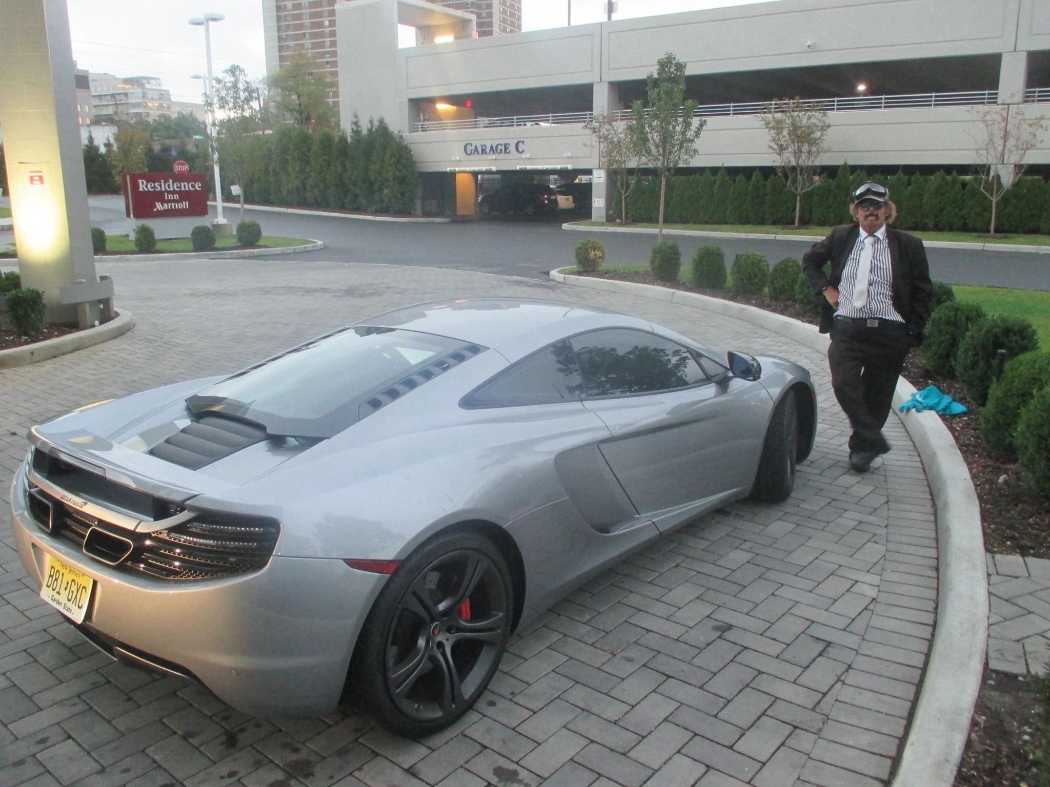 $4 x 10⁸⁴ Trillion Hybrid Anthos Azure Jewel Dollars