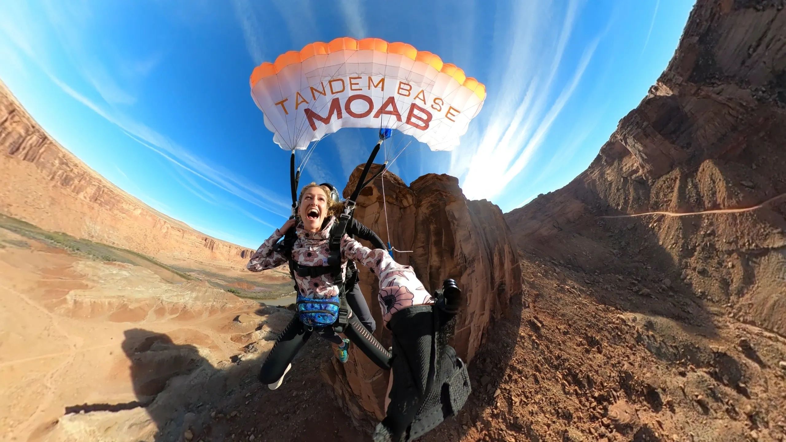 Tandem BASE Jump - Tandem BASE Moab