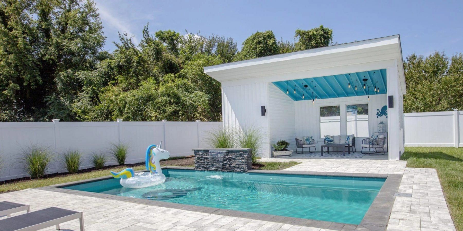 Professional Pool Cleaning Service