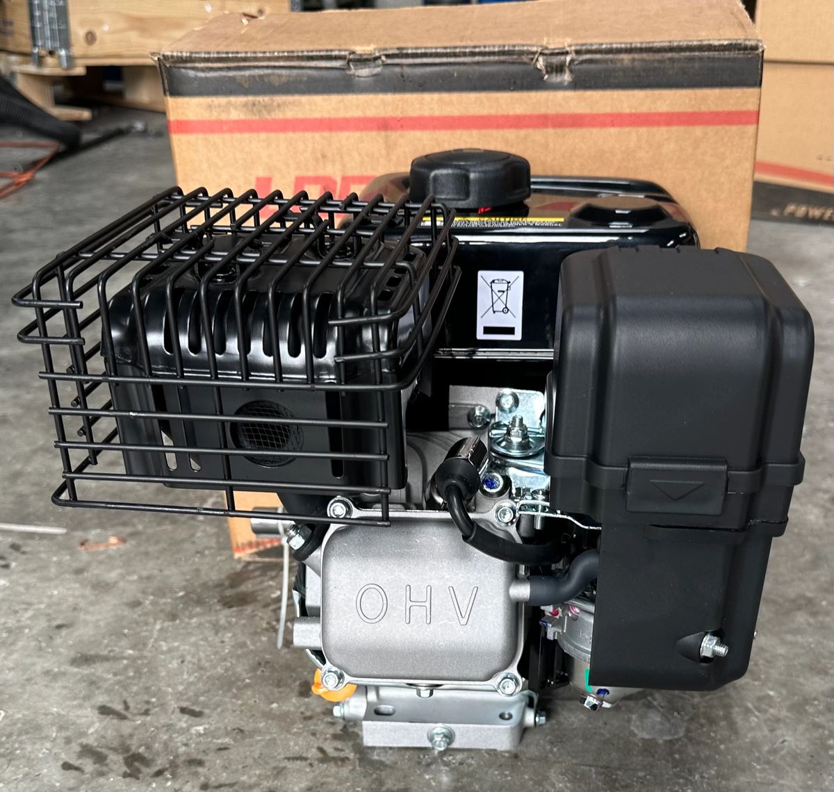 Loncin 212 cc 7 horse petrol engine ( 3/4 inch shaft )