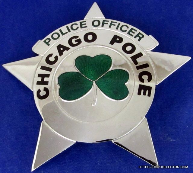 CHICAGO POLICE DEPARTMENT POLICE OFFICER SHAMROCK BADGE
