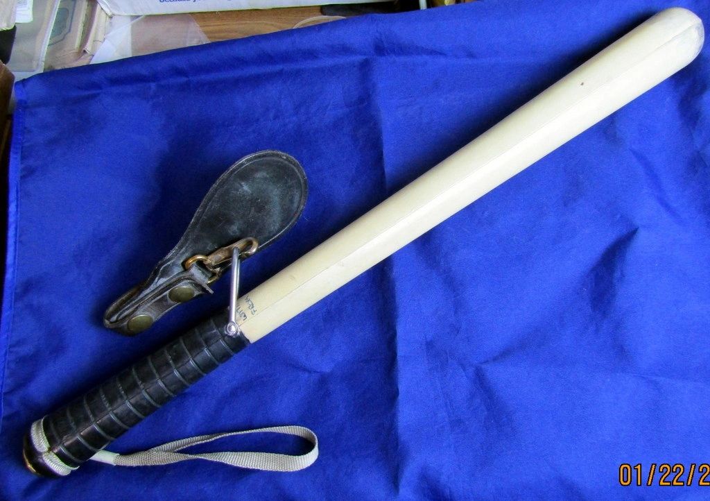 SWEDISH POLICE OR MILITARY BATON