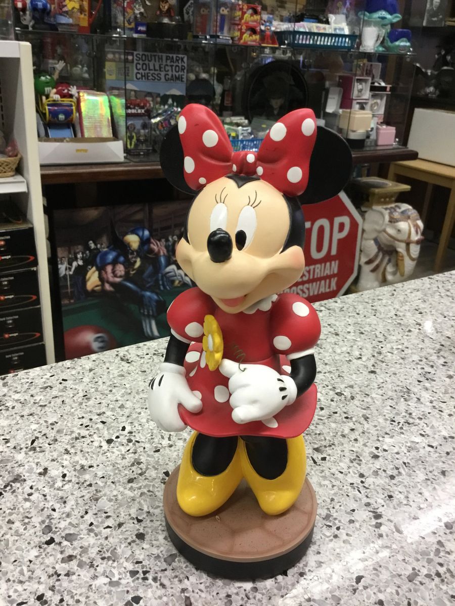 .Minnie mouse bobble head