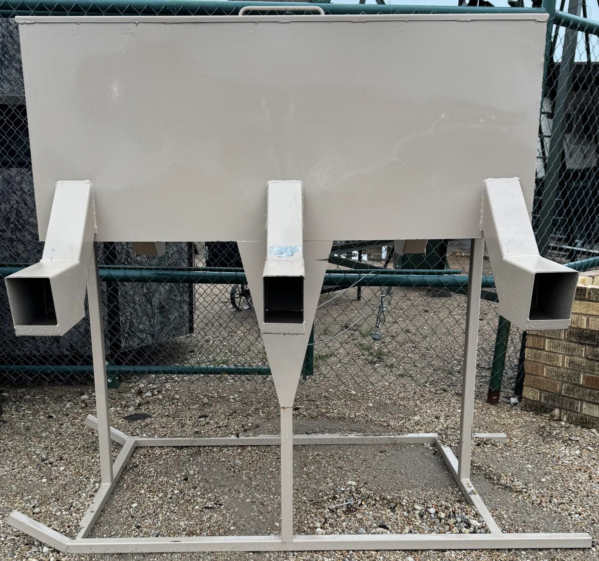 750# 6-Tube Protein Feeder