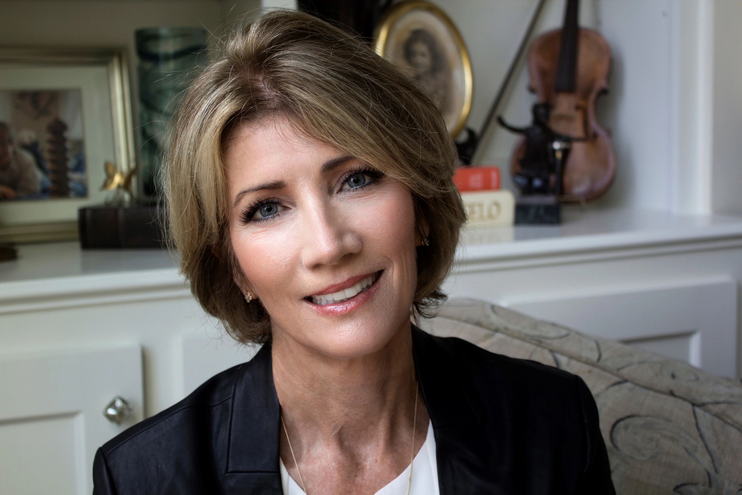 Episode 6 | Joy Jarrett, CMO of Guidehouse, on Taking the Leap