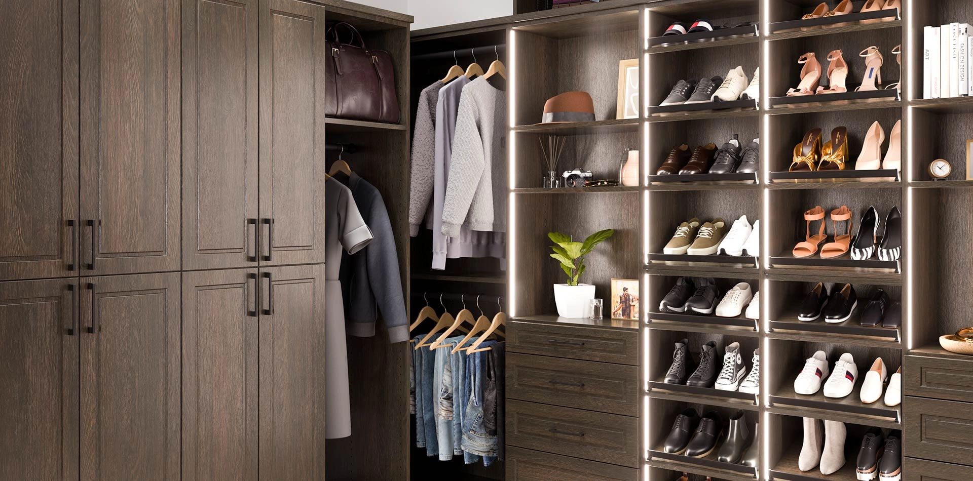 COLORS AND ACCESSORIES