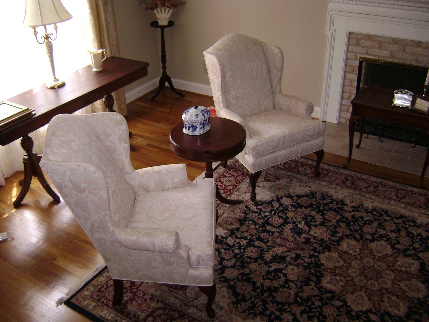 We Fix Sinking Cushions , sell foam , make new cushions ,sofa cushions