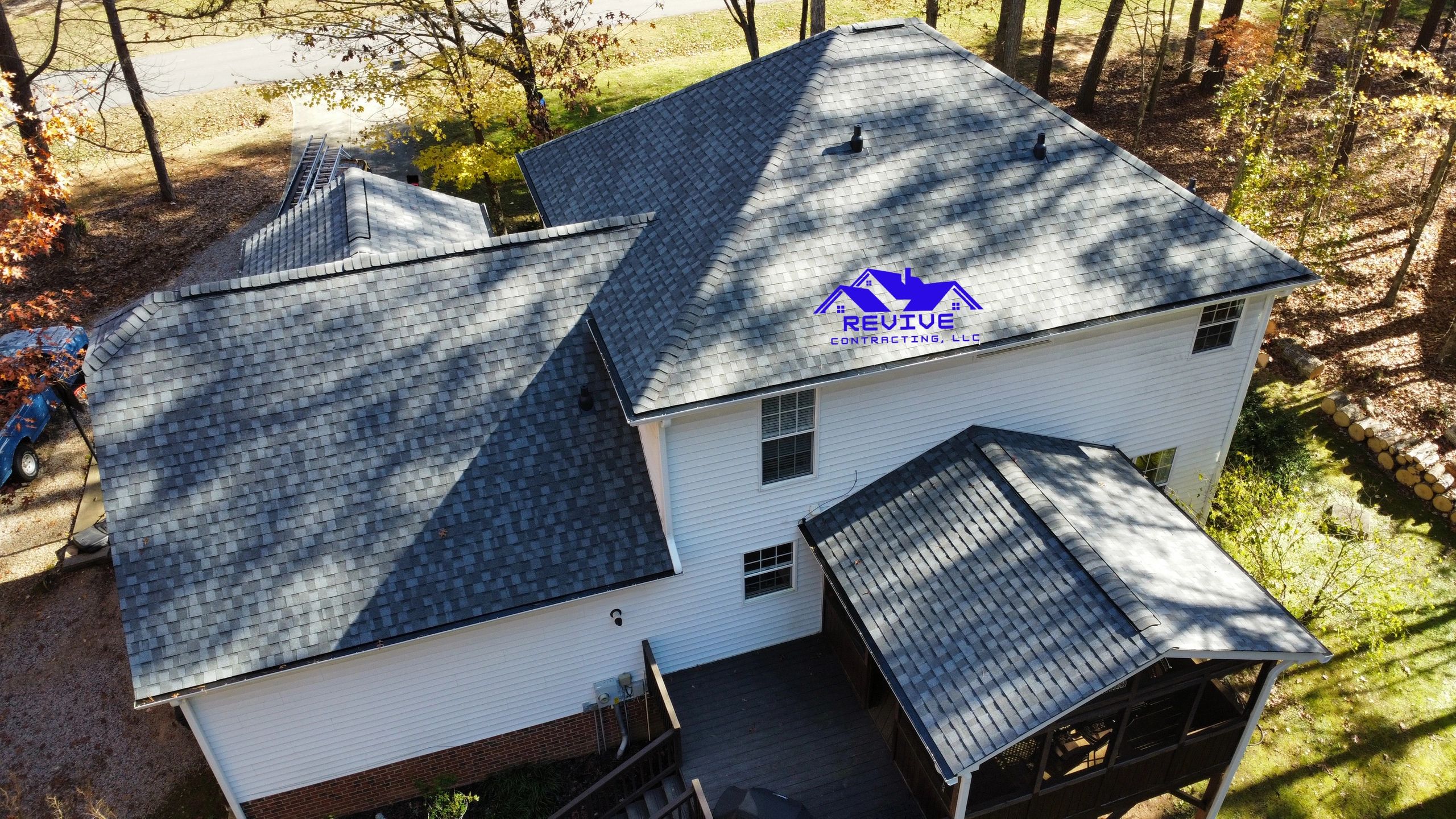 Home [revivecontractingnc.com]