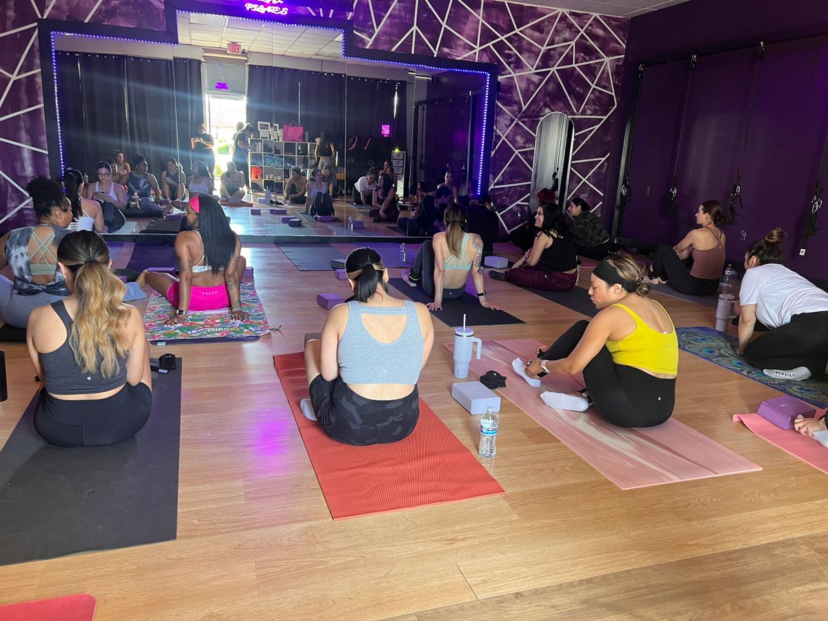 PRIVATE PILATES PARTY!