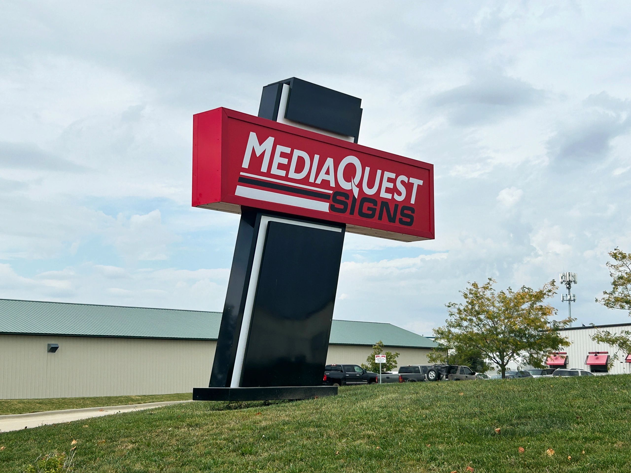MediaQuest Signs in Cedar Rapids, Iowa