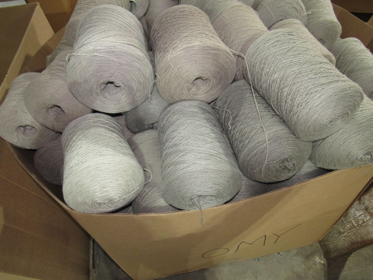 20 Lb. Assorted of Bulk Rug/Tufting Wool, 100% Wool, 2 Ply, 850-1100 YPP.