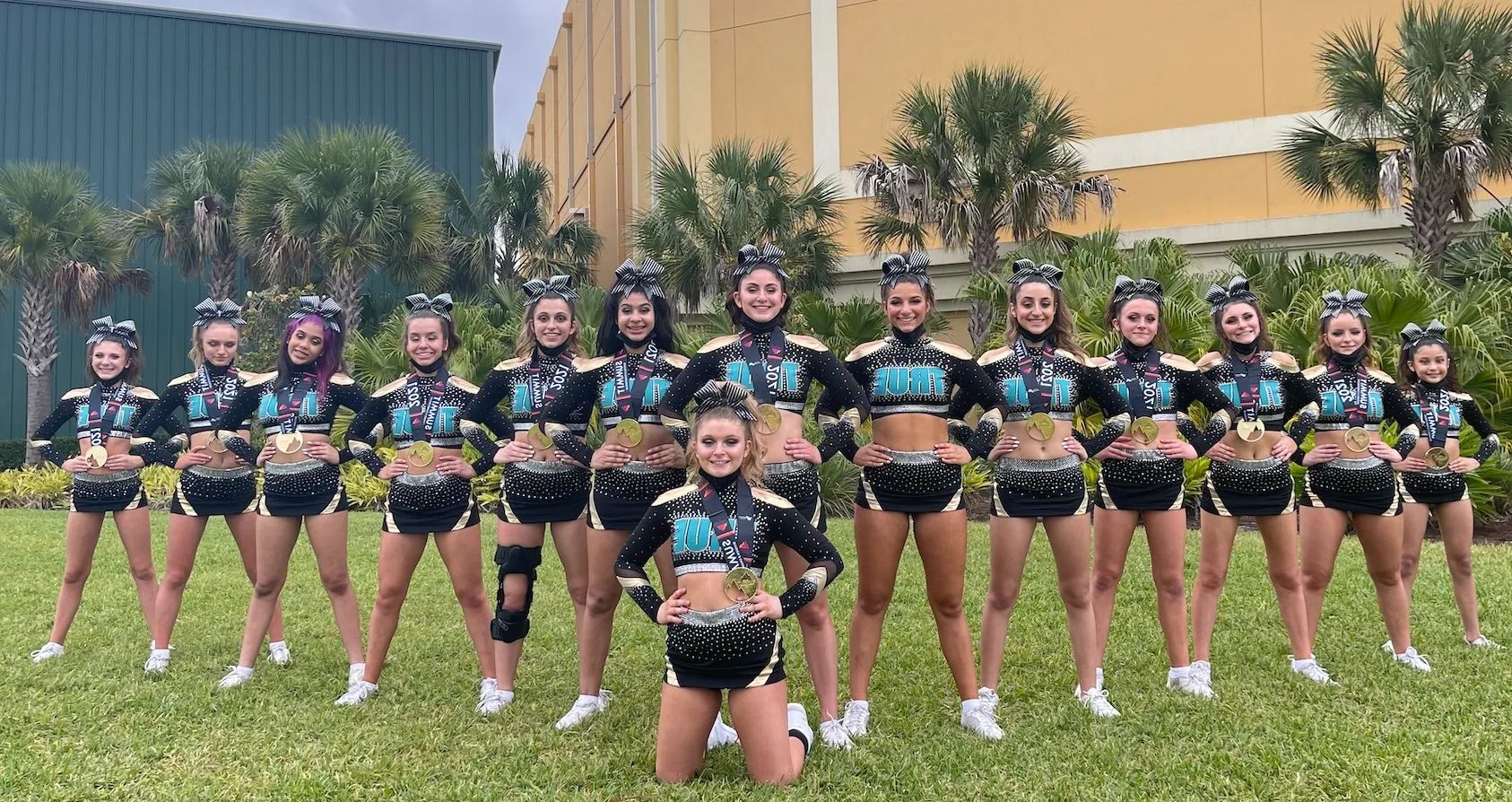 True All Stars - Cheerleading, Tumbling, Stunting