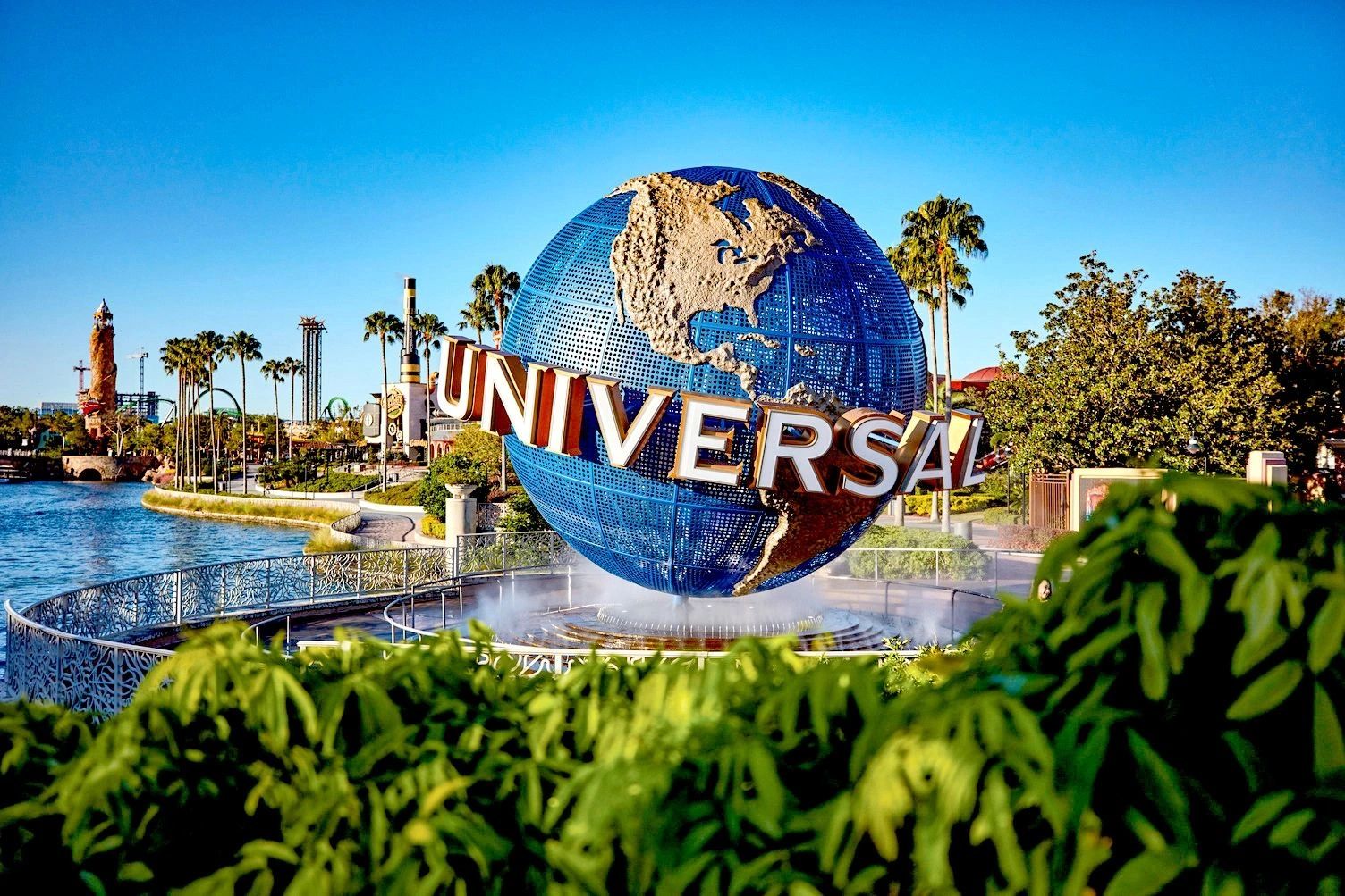 Join GradVenture at Universal Studios Today!