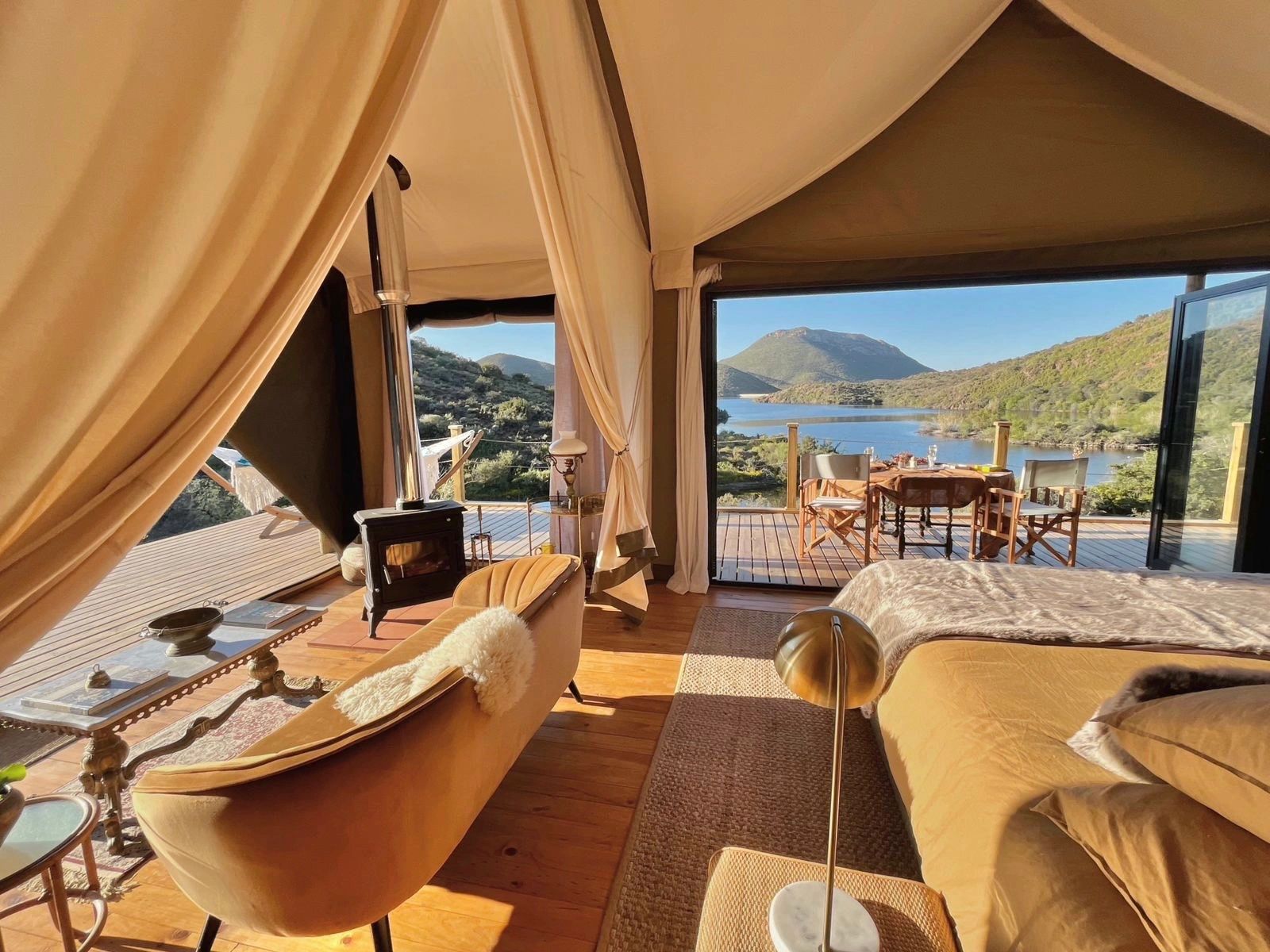 Luxurious Calitzdorp Accommodation for Your Romantic Getaway