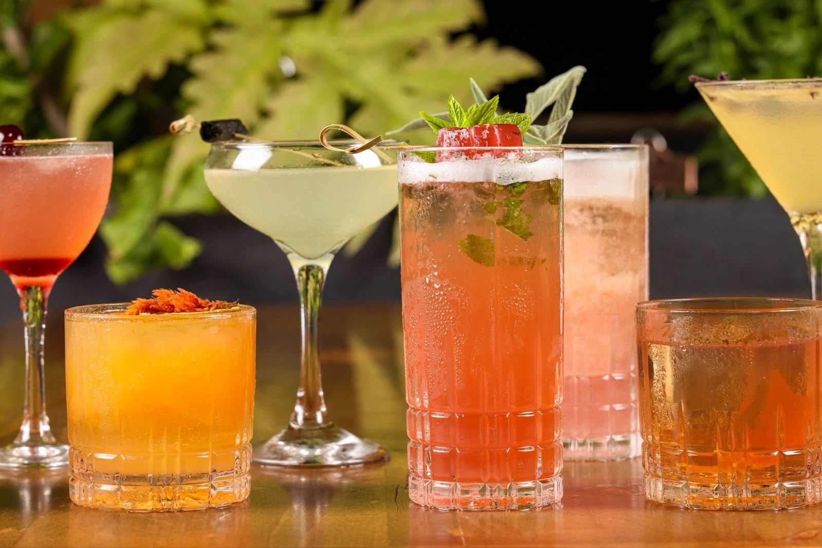 Lido Bottle Works Unveils Garden-to-Glass Cocktail Program