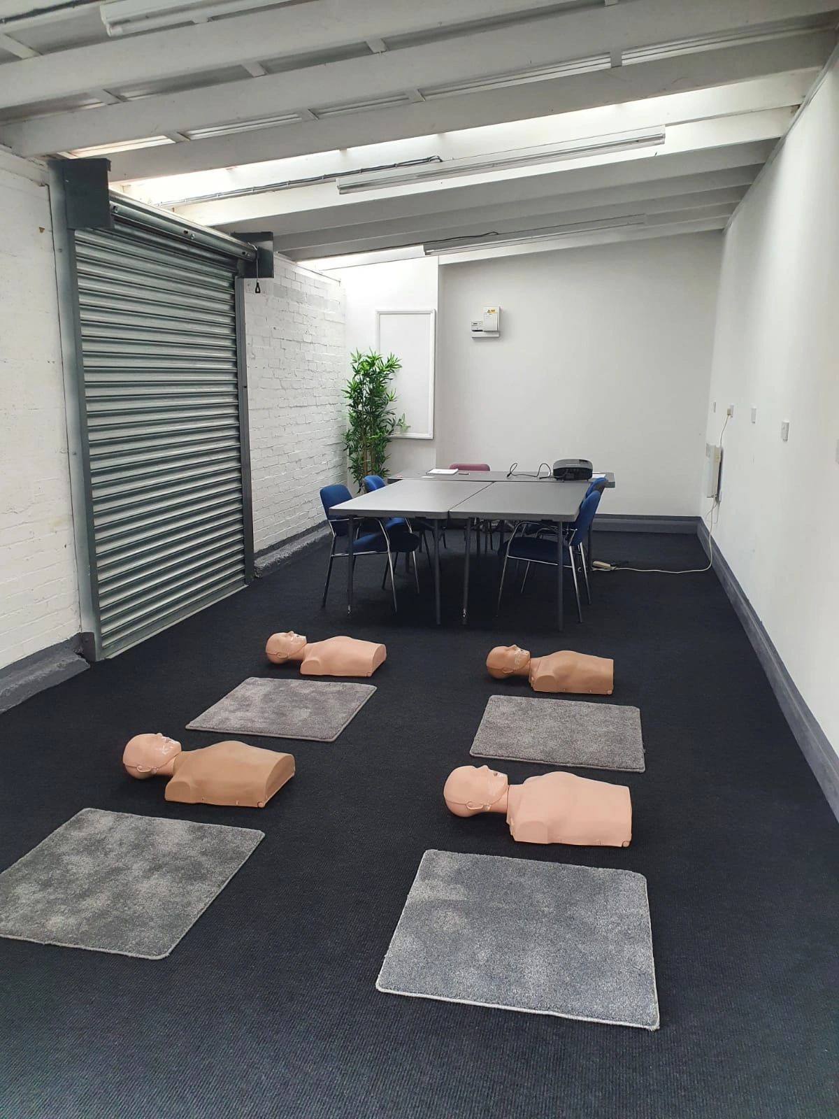 Pool Lifeguard | City First Aid Solutions