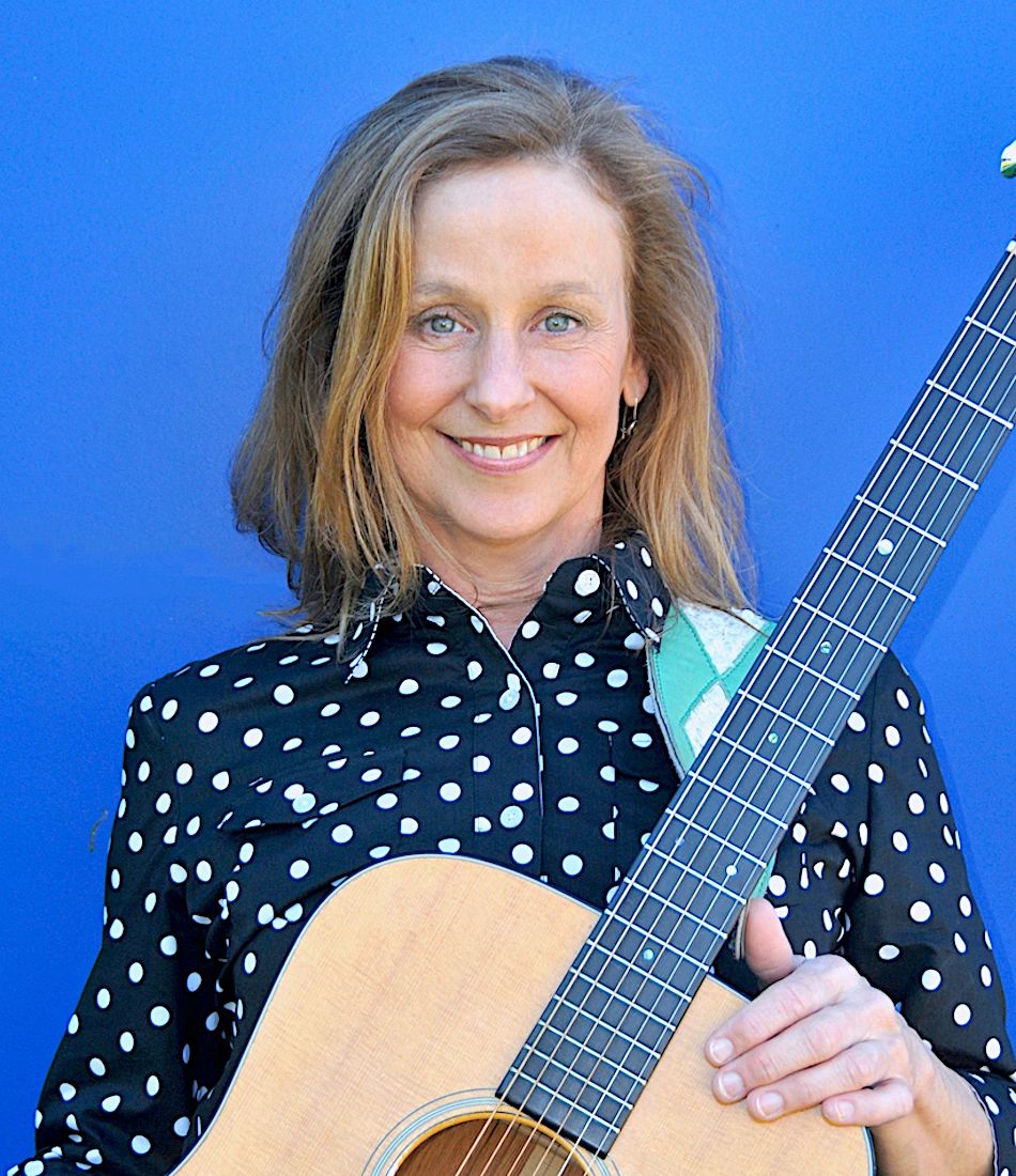 Tracey kids music - World Music, School Assembly | Tracey kids music