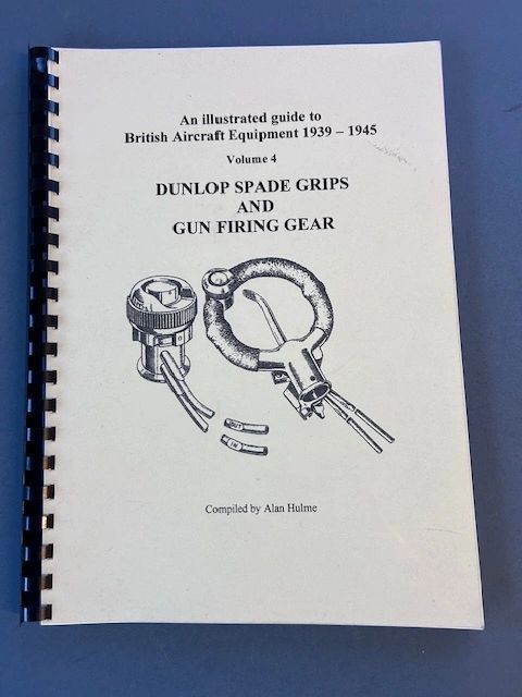 WWII Spade Grip and Gun Button Guide. RAF 1939-1945