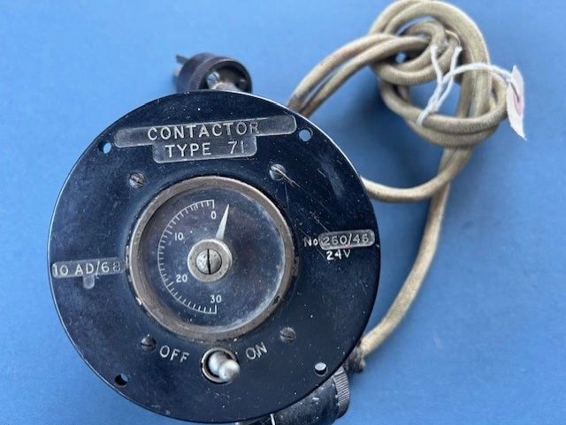 Remote Contactor. Type 71. Complete. AM Marked