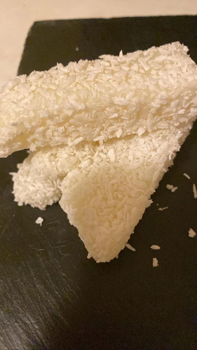 Poudine Manioc (300g)- Tub of Cassava Pudding (Vegan)