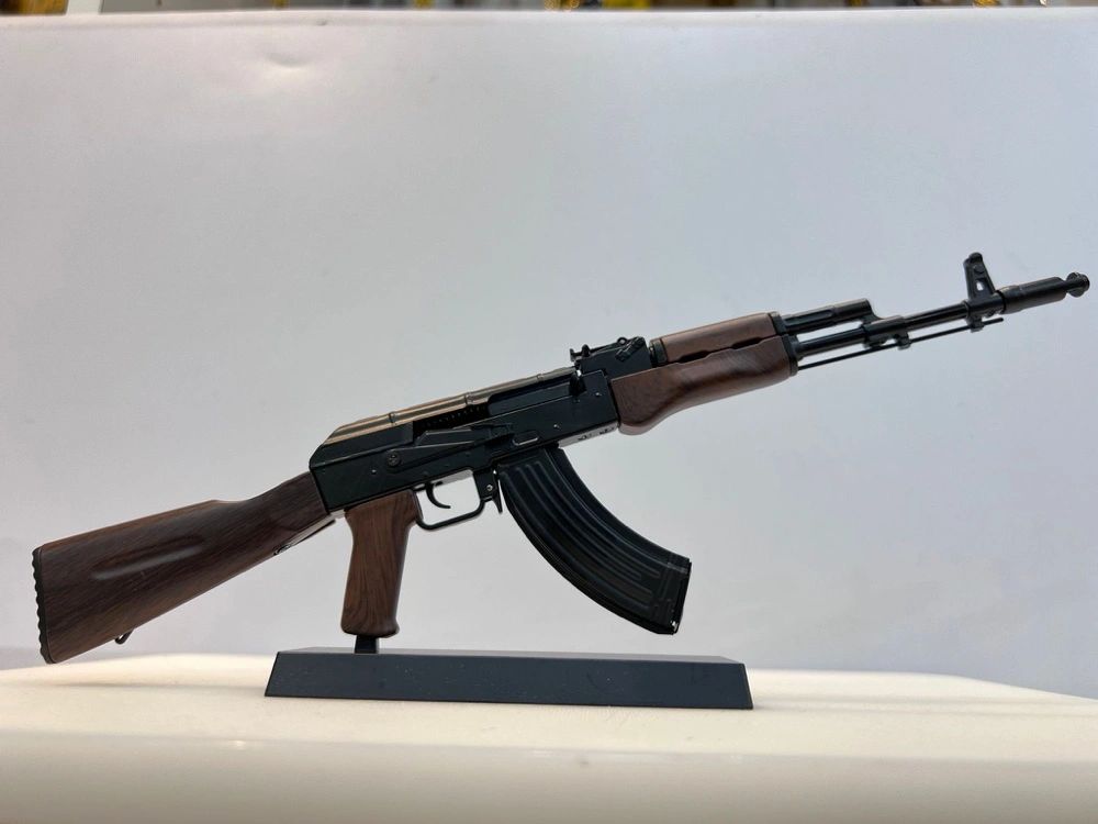 Ak-47 Miniature Gun