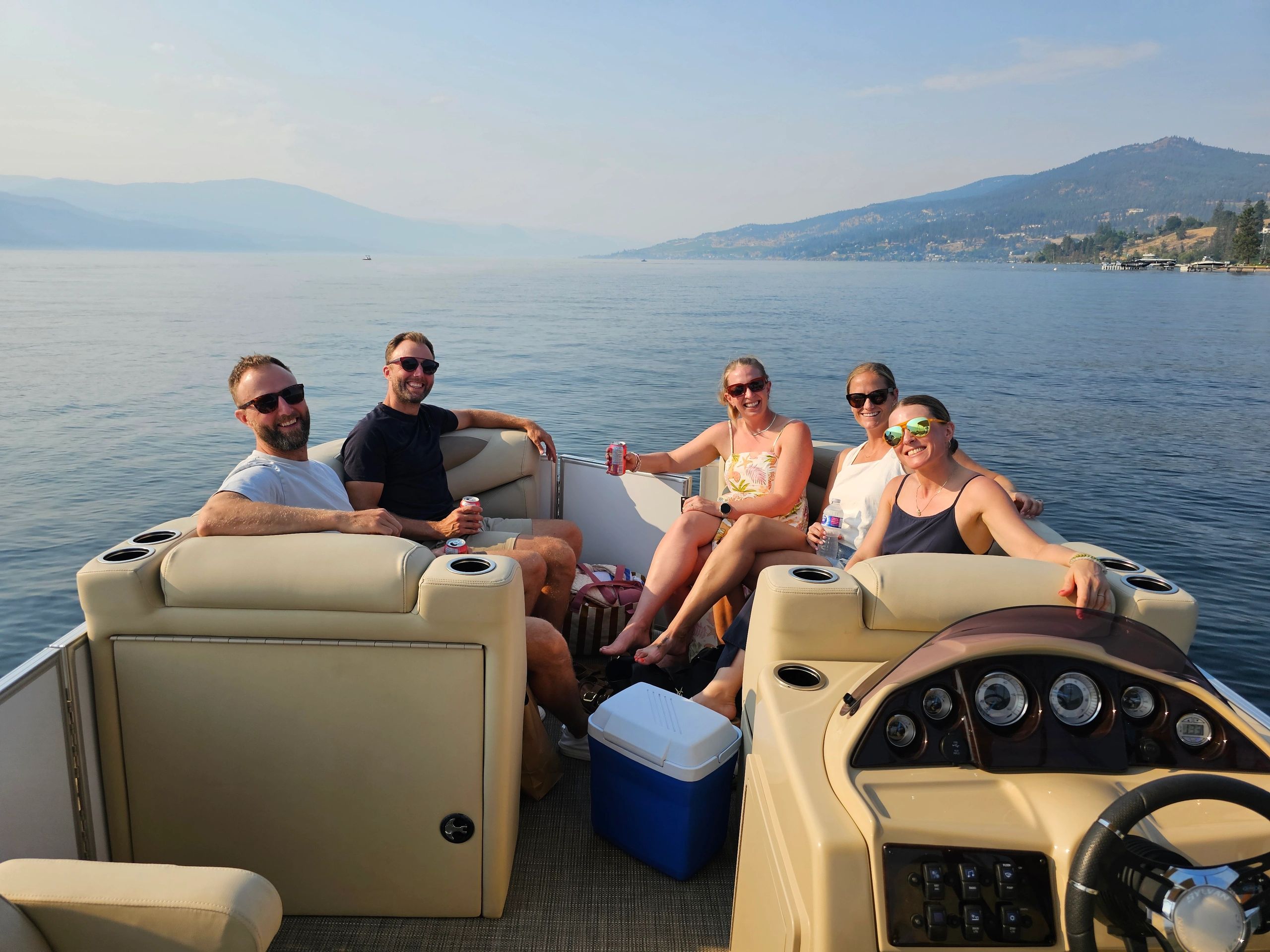 Kelowna’s Best Boat Cruises | Lake Life Pontoon Cruises & Private Charters