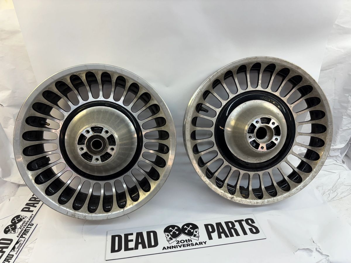 Harley Knuckle Touring 17"x3" front 16"x5.0" rear mag wheels rims