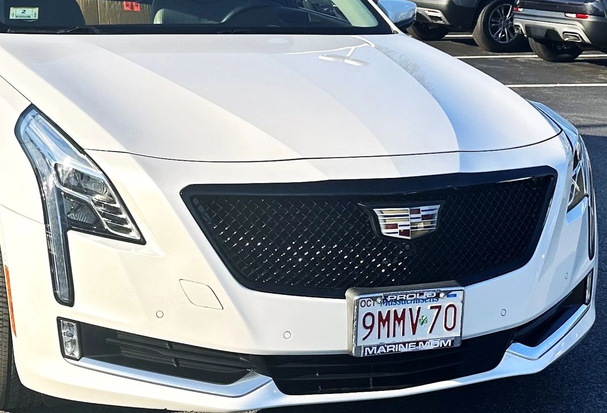CADILLAC CT6 2016-2018 GLOSS BLACK V MESH GRILLE WITH NIGHT VISION AND ...