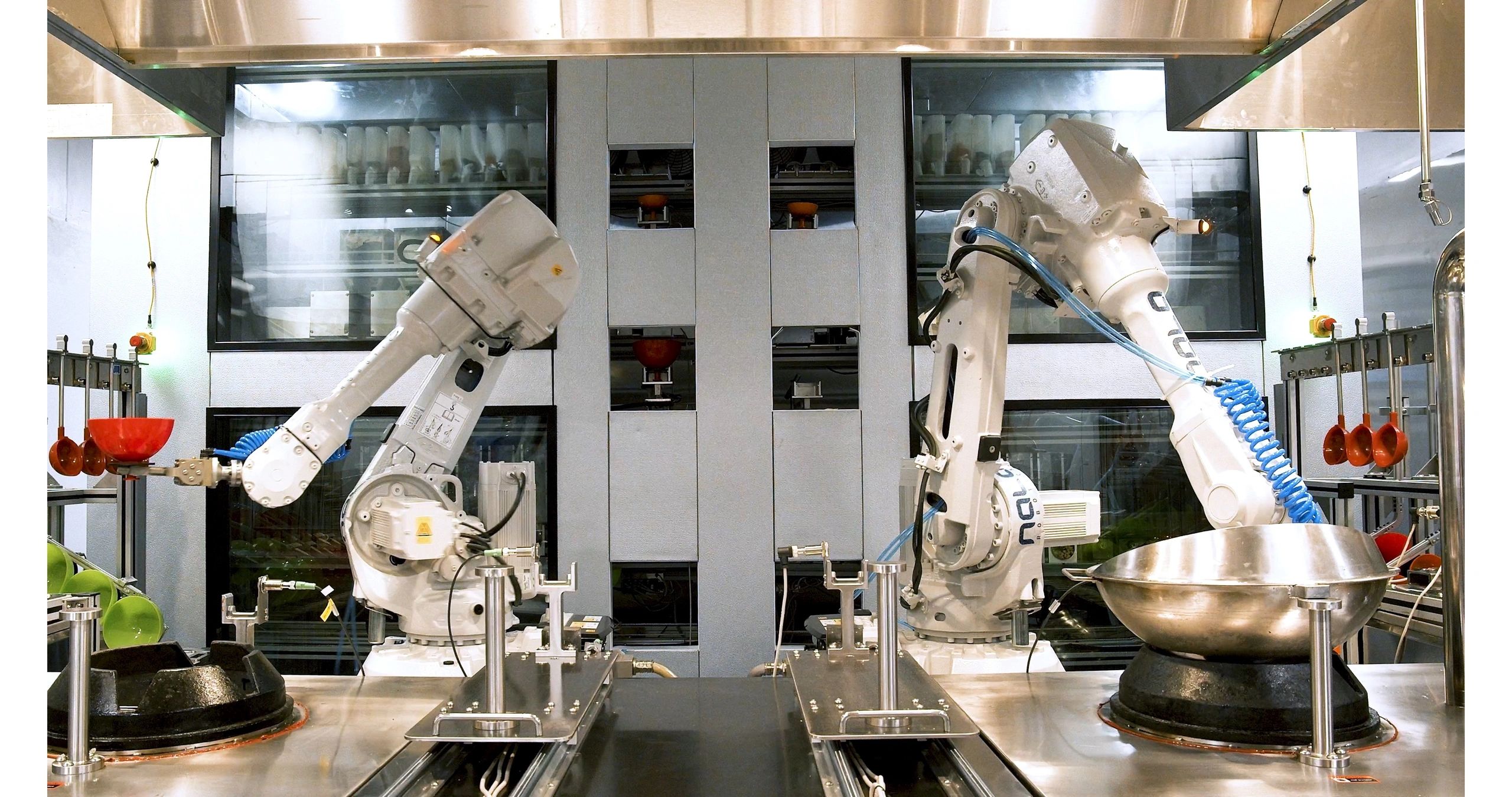 Nala Robotics Fully Automated Restaurant - America Robot Guide