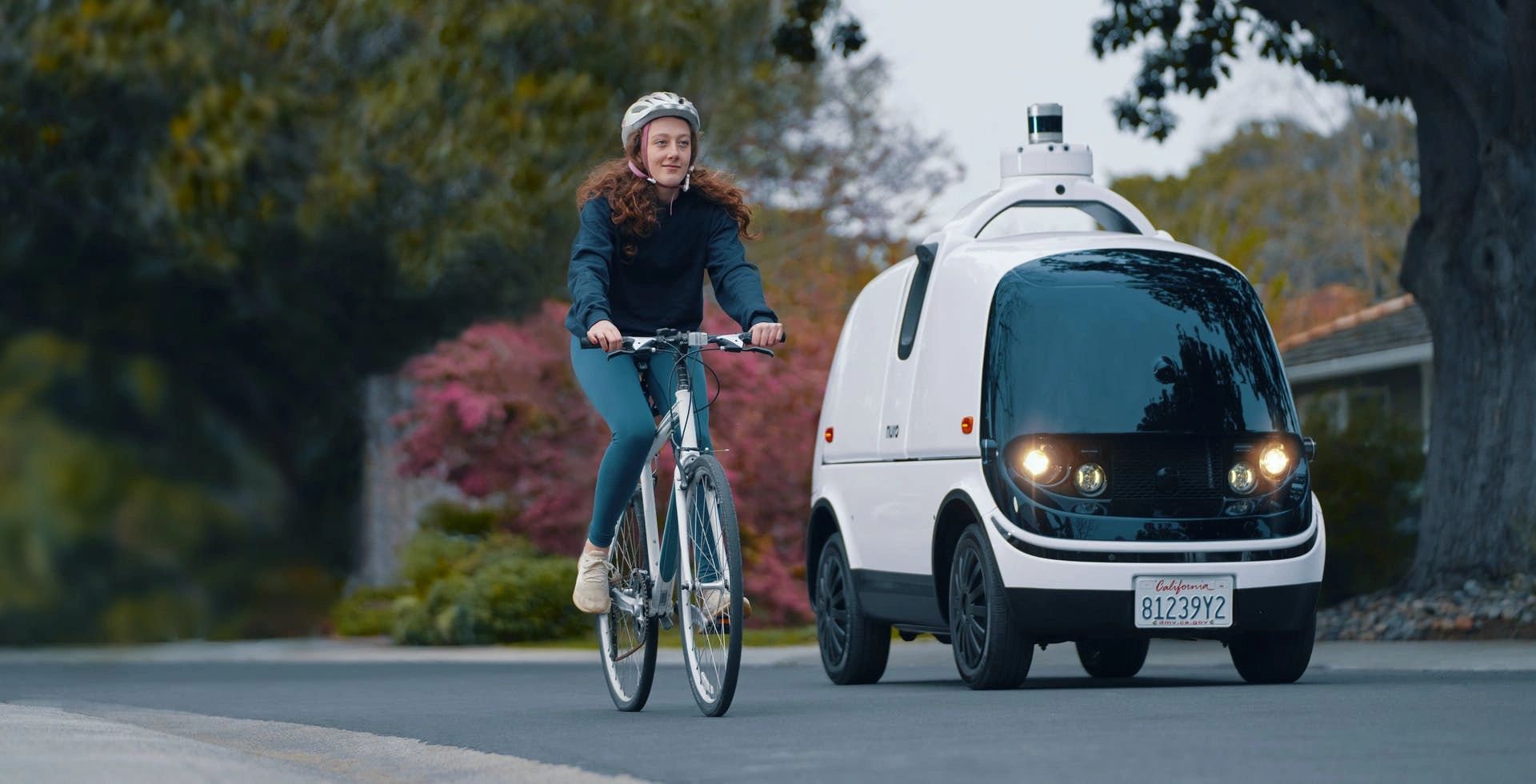 Nuro R2 Autonomous Delivery Robot - America Robot Guide